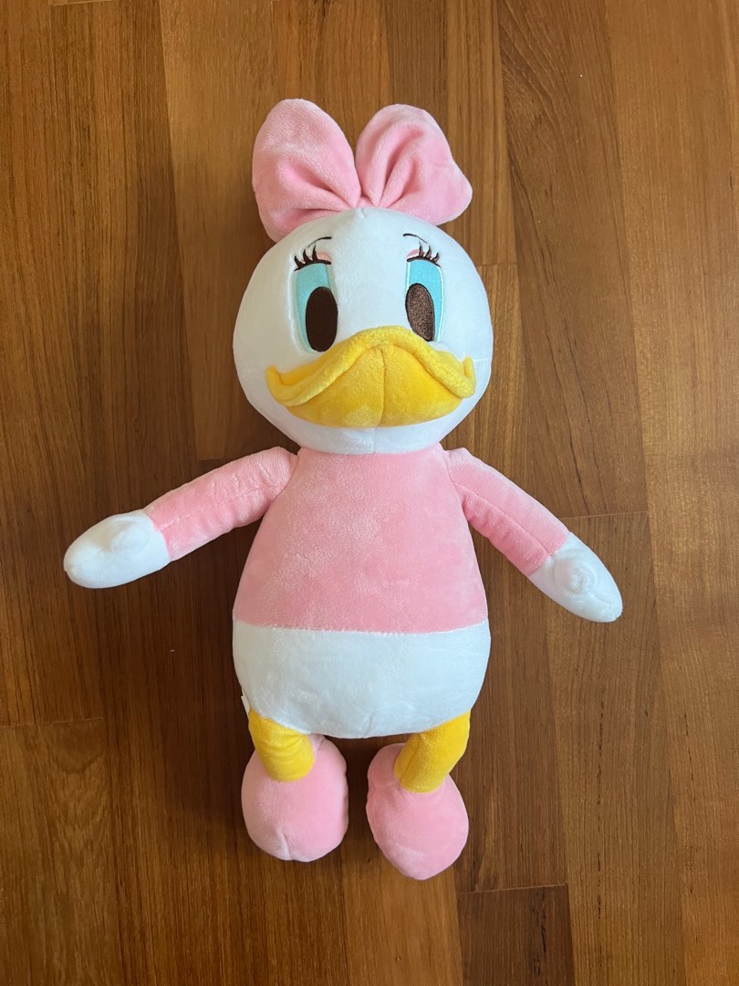 Daisy Duck plushie soft toy miniso, Hobbies & Toys, Toys & Games on ...