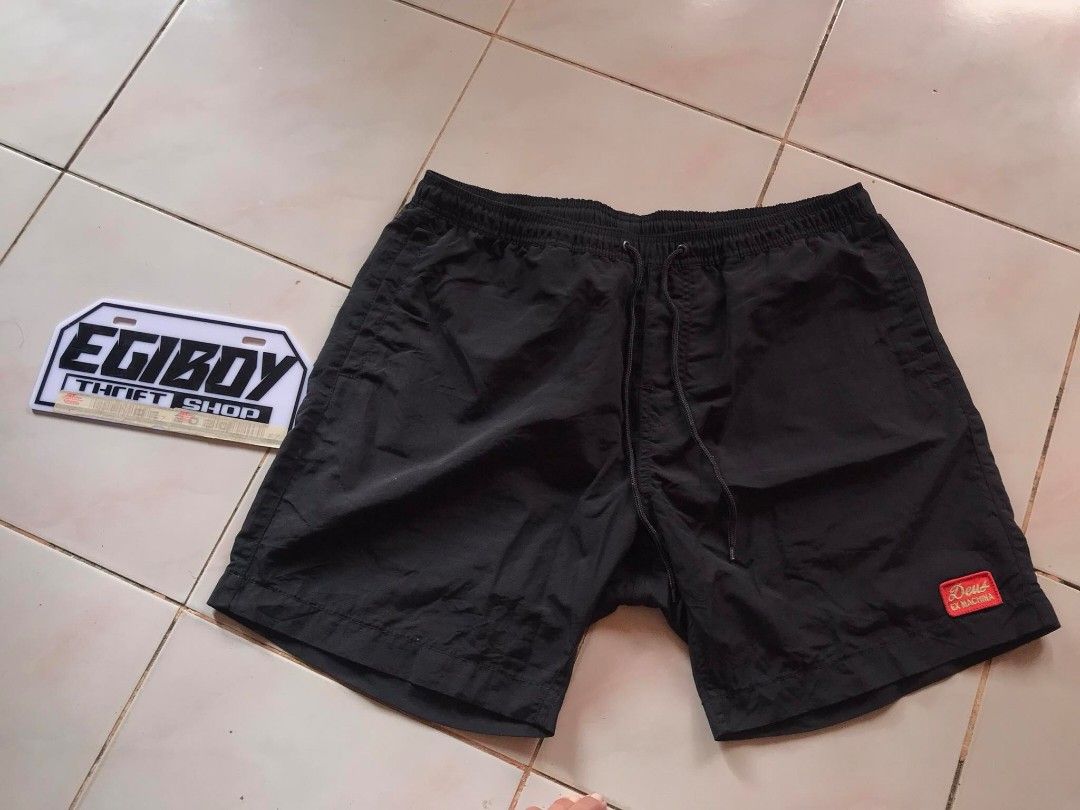 Deus short, Men's Fashion, Bottoms, Shorts on Carousell
