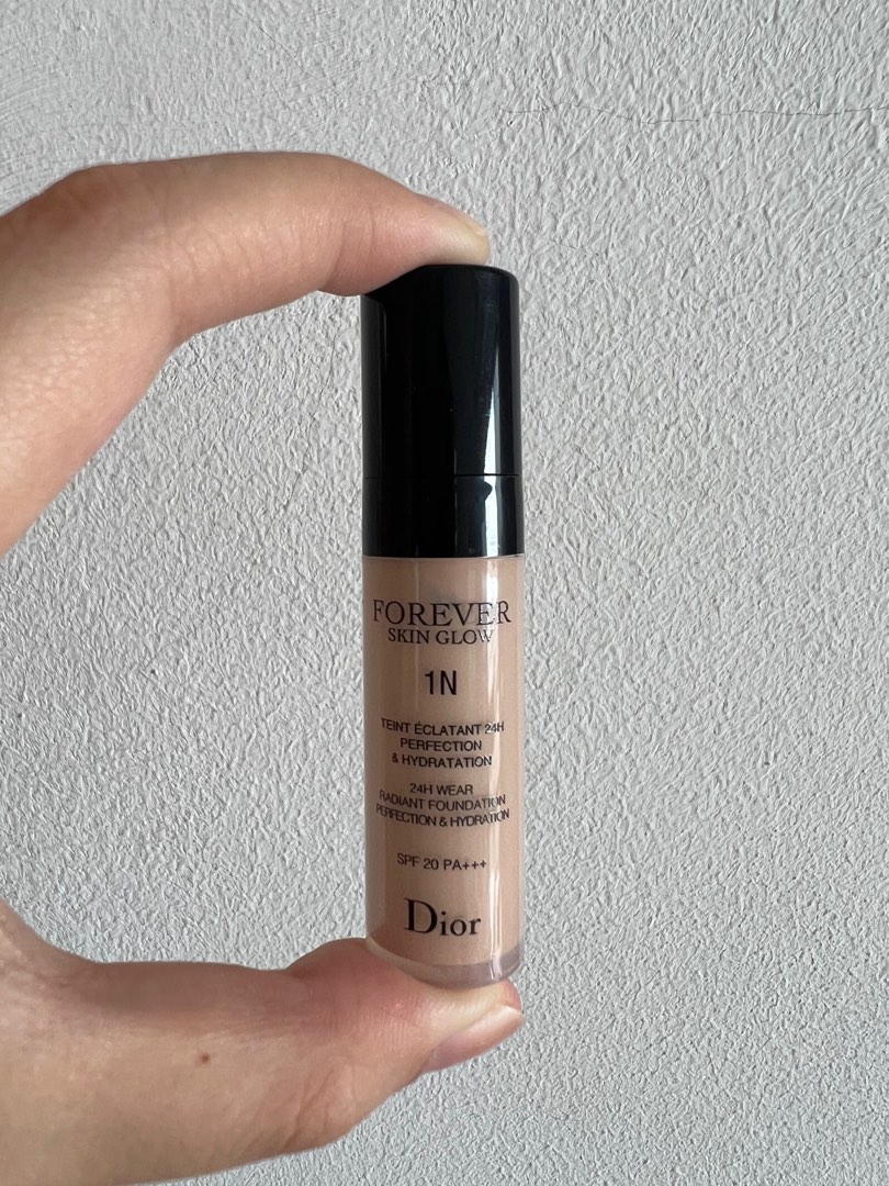 Dior forever skin glow Foundation in 1N, Beauty & Personal Care, Face, Makeup on Carousell