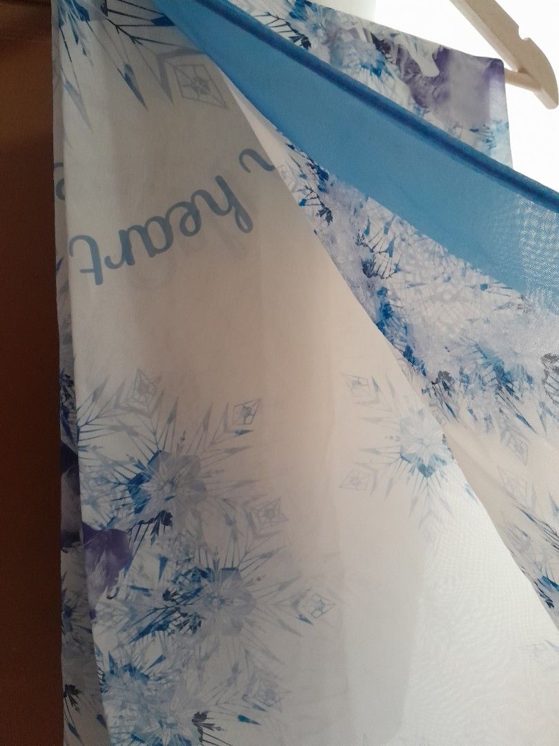 Disney frozen elsa hijab segi empat, Fesyen Wanita, Muslim Fashion ...