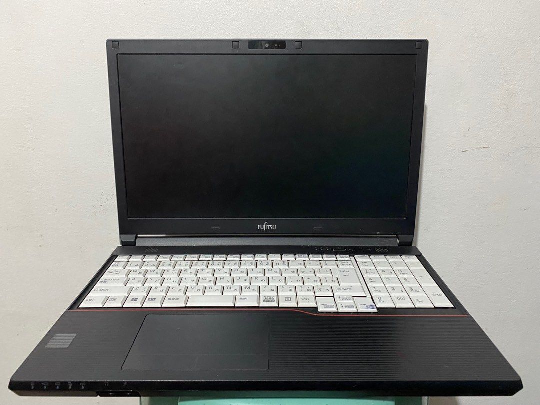 FUJITSU LIFEBOOK A574, Computers & Tech, Laptops & Notebooks on Carousell