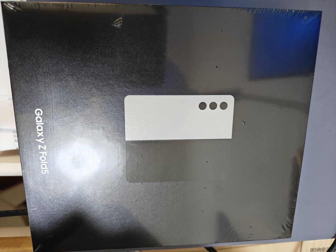 Galaxy Z Fold 5 Cream 512GB, Mobile Phones & Gadgets, Mobile Phones ...