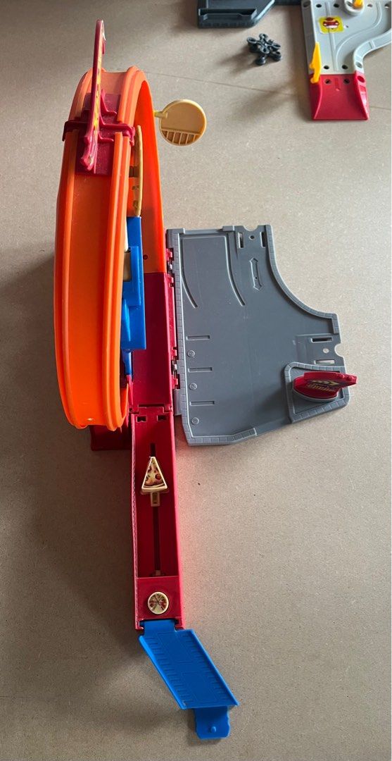 Hot Wheels stuff/bundle, Hobbies & Toys, Toys & Games on Carousell