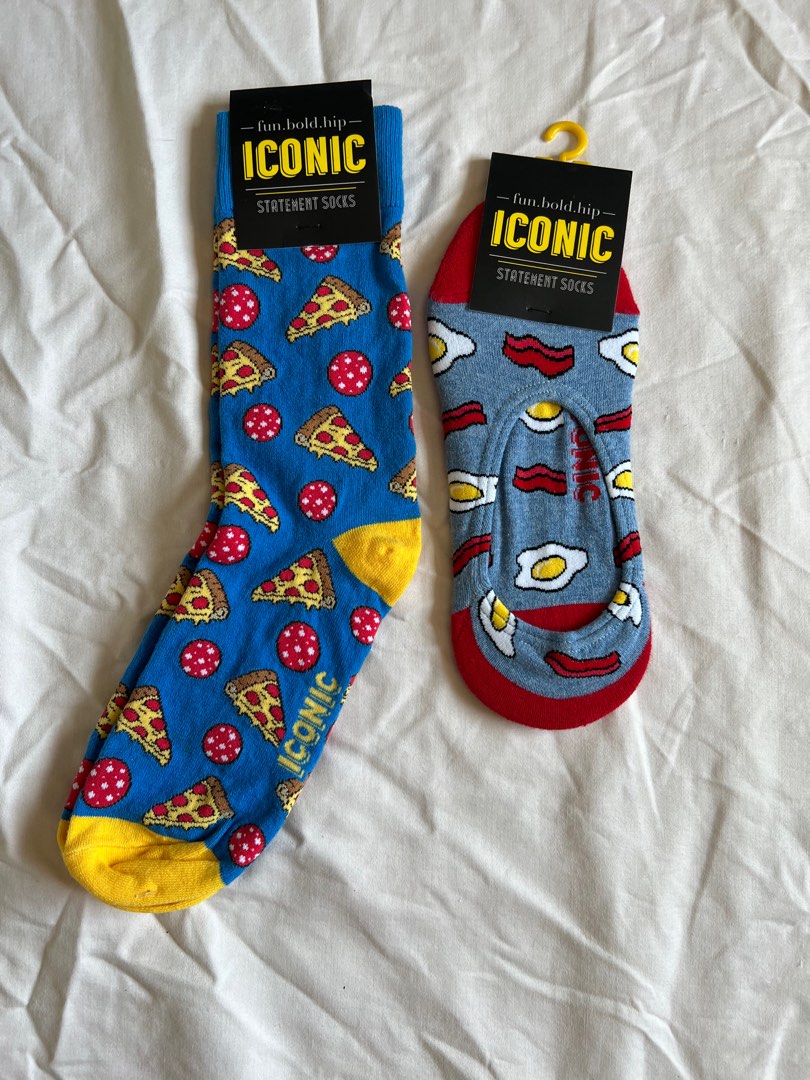 Iconic Socks (2 pairs), Men's Fashion, Watches & Accessories, Socks on ...