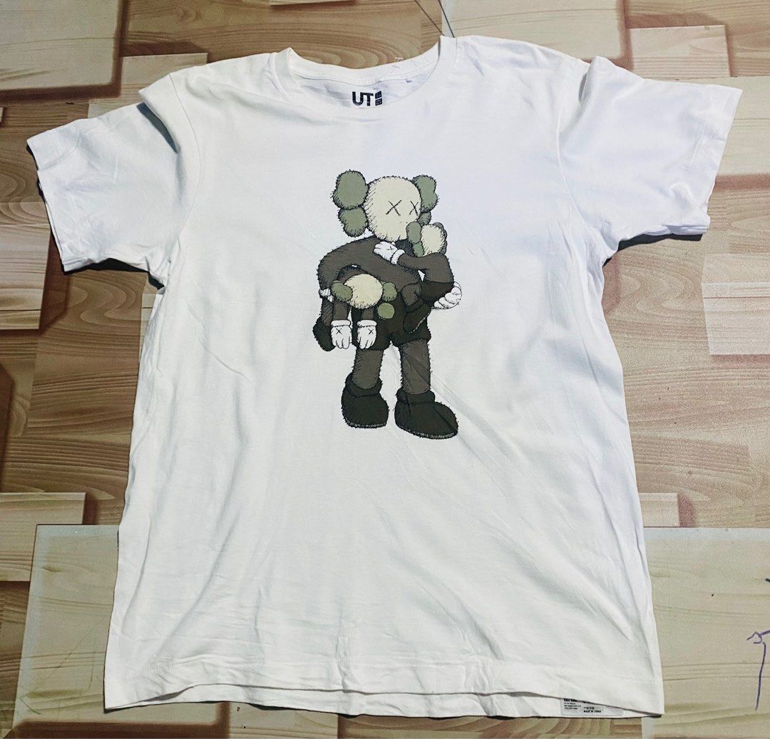 Kaws, Men's Fashion, Tops & Sets, Tshirts & Polo Shirts on Carousell