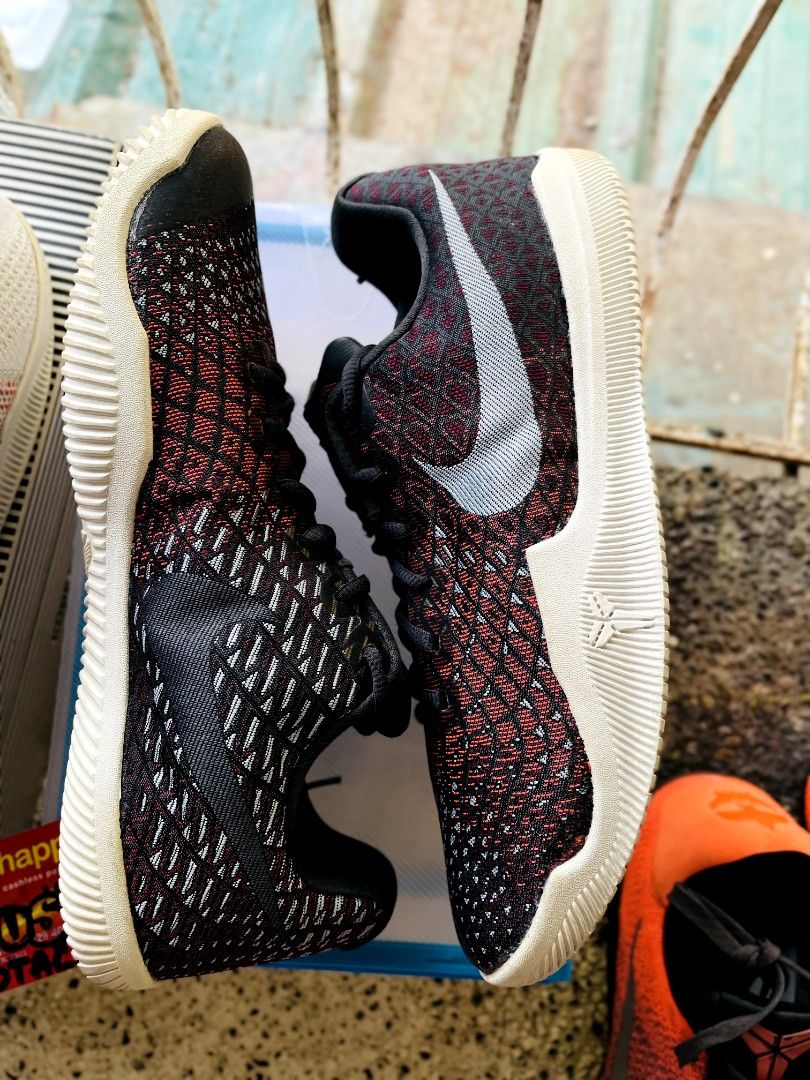 Kobe mamba instinct "university red", Men's Fashion, Footwear, Sneakers ...
