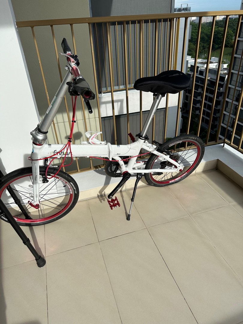 Light weight folding bike, Sports Equipment, Bicycles & Parts, Bicycles on Carousell