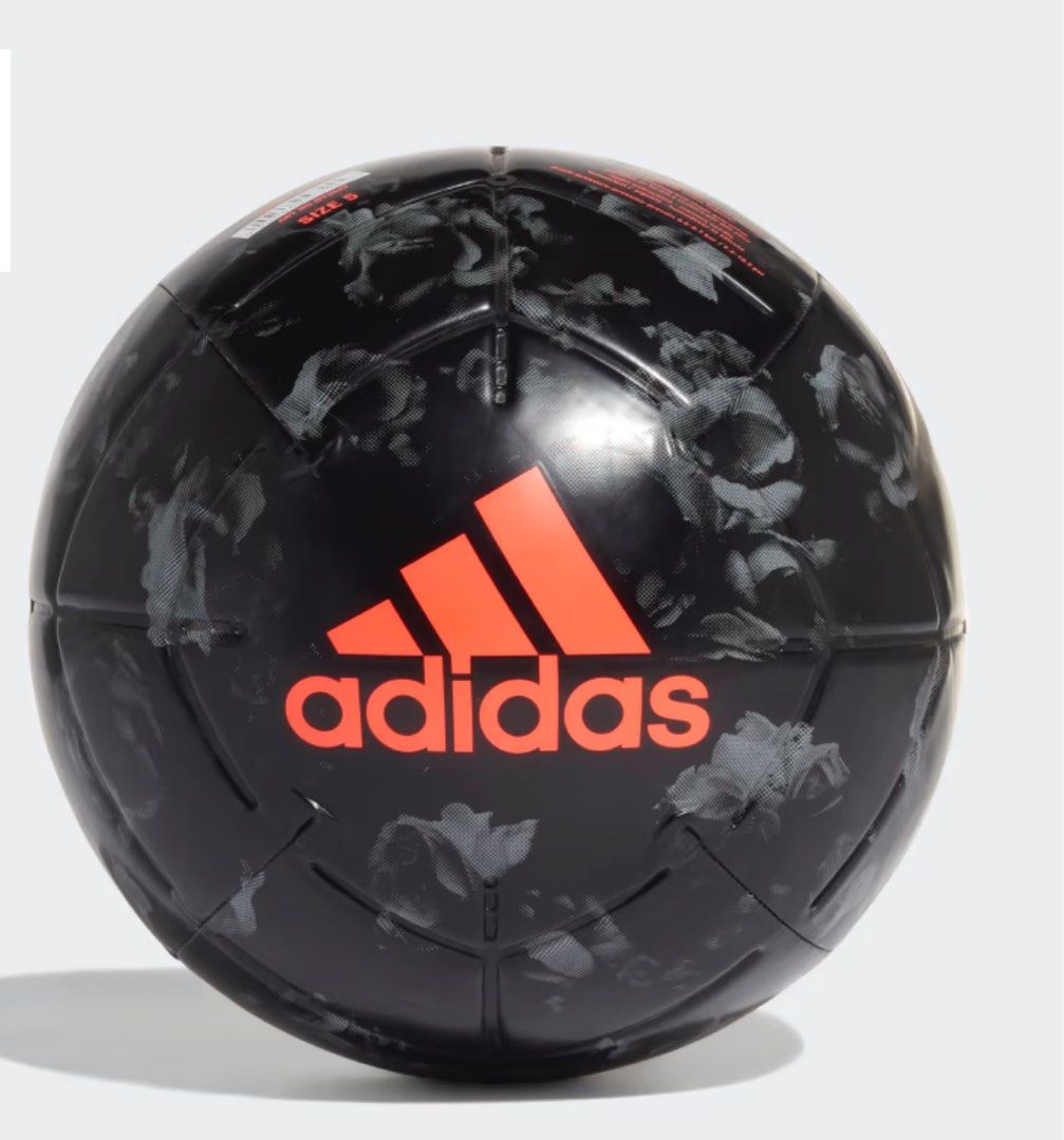 Manchester United Capitano Ball, Sports Equipment, Sports & Games ...