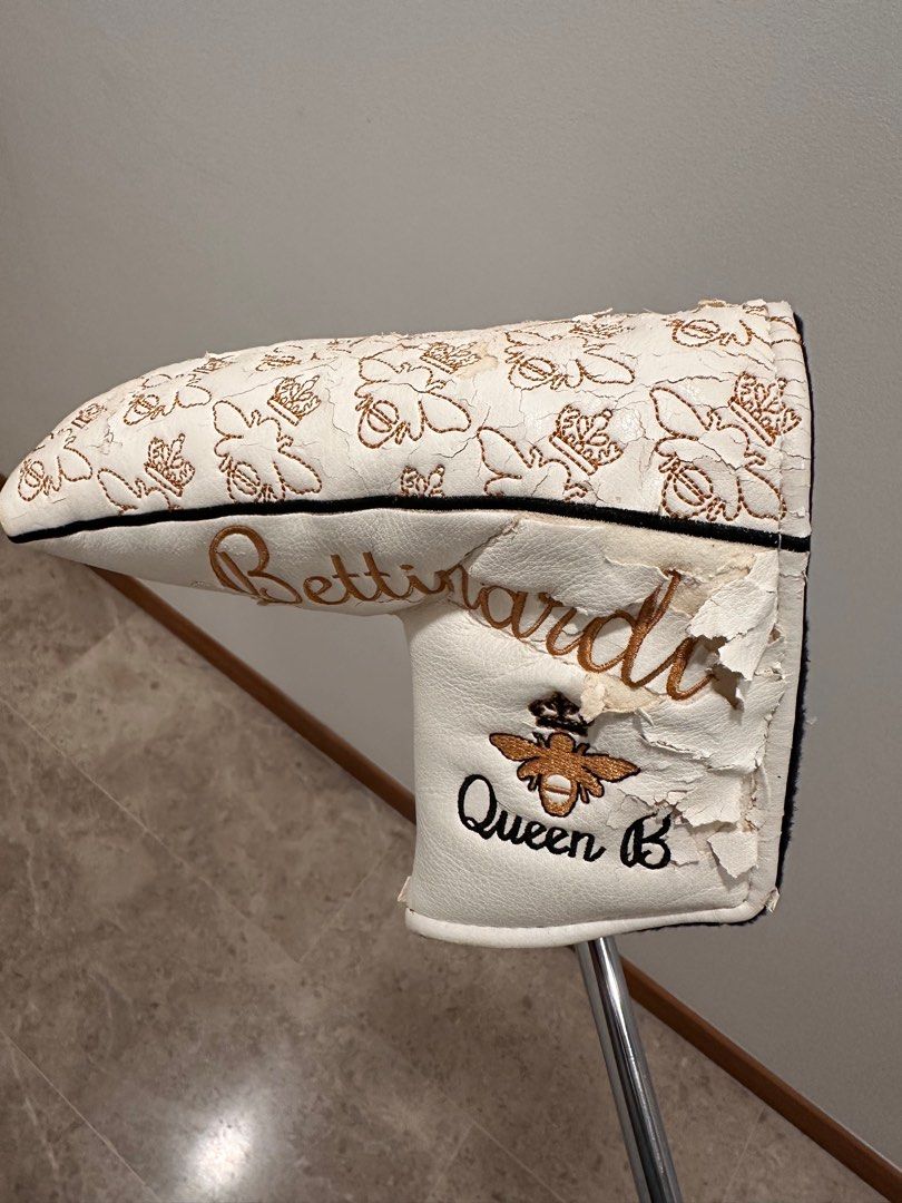 Mint Bettinardi Queen B Putter, Sports Equipment, Sports & Games, Golf ...