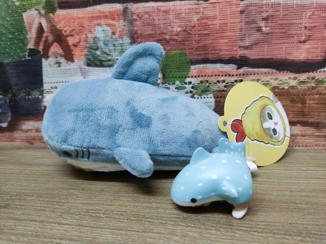 Mofusand samenyan Cat shark plush with cat shark figure, Hobbies & Toys ...