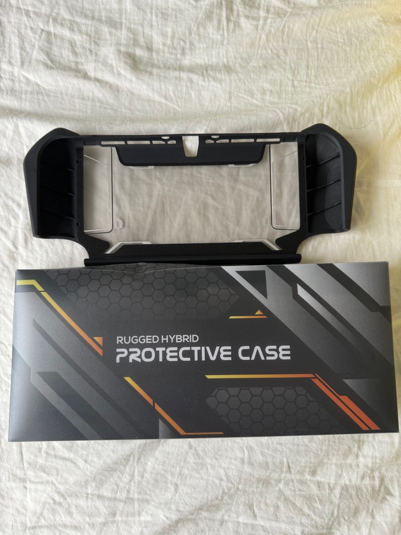 Mumba Blade Dockable Protective Grip For Nintendo Switch Oled Video