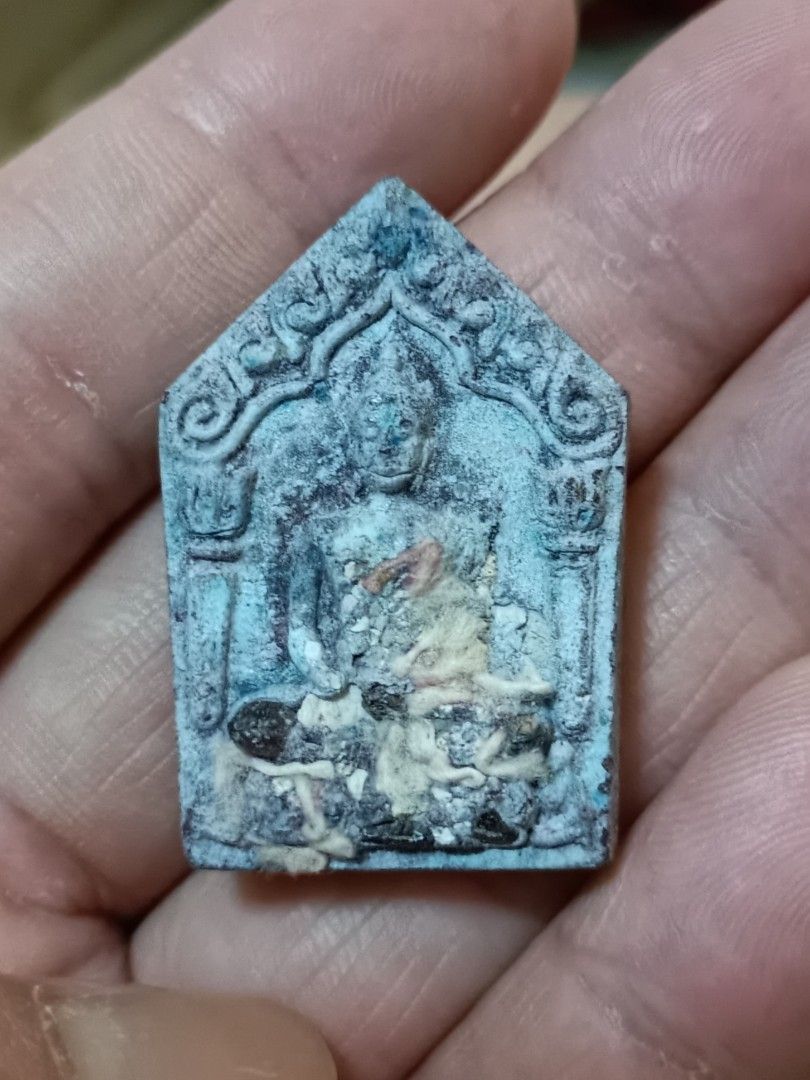 MVR Khun Phaen Prai Kuman hand yant, Hobbies & Toys, Memorabilia ...