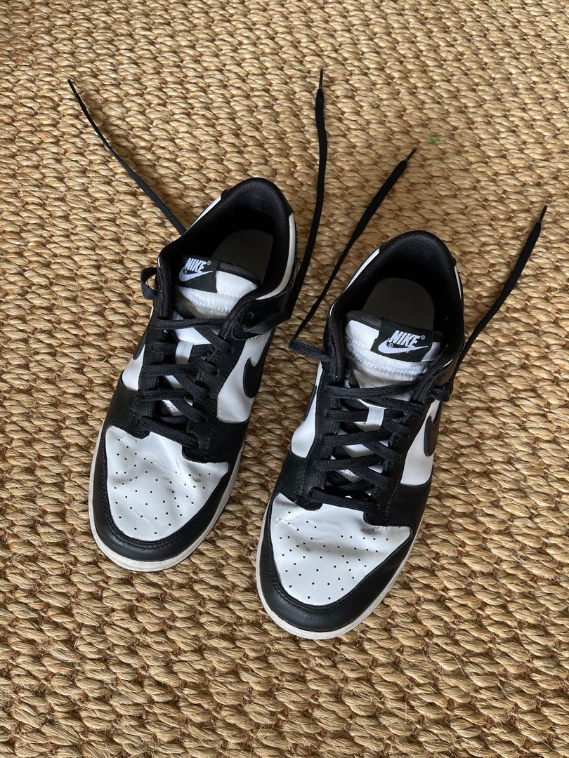 Nike Panda Dunks, Men's Fashion, Footwear, Sneakers on Carousell