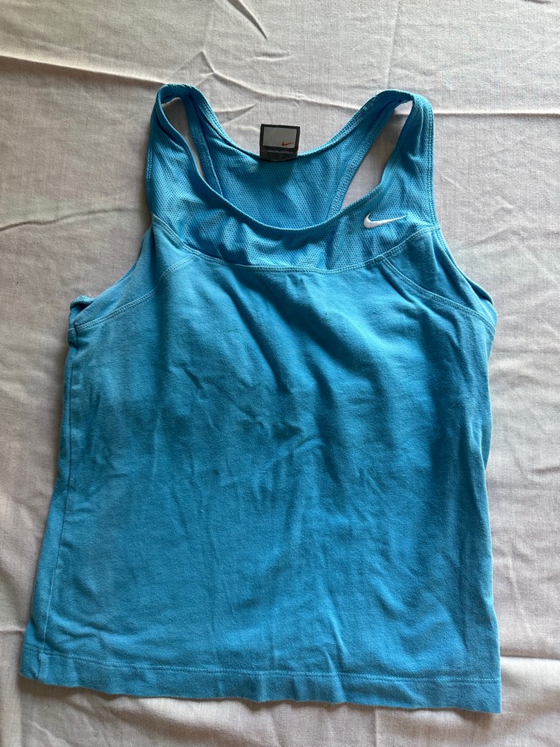 Nike Sando, Women's Fashion, Tops, Sleeveless on Carousell