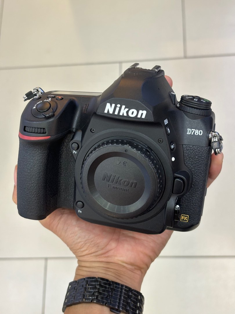 NIKON D780 BODY SHUTTER COUNT 30k, Photography, Cameras on Carousell