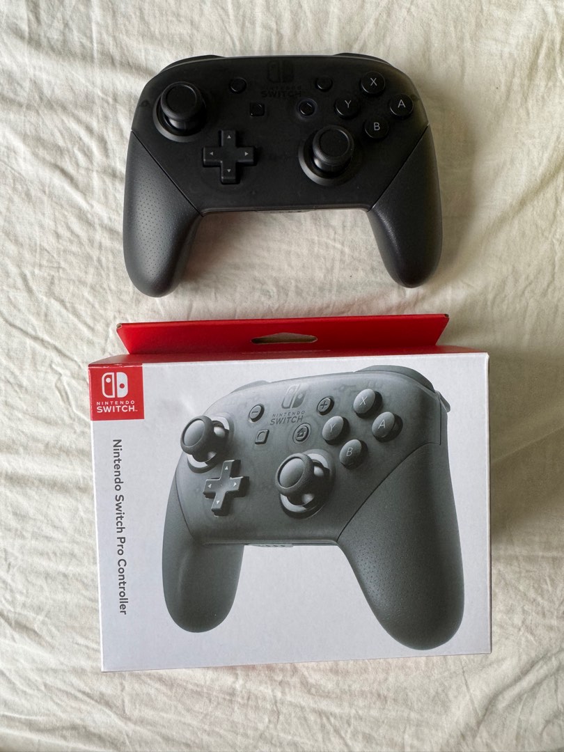 Nintendo Switch Pro Controller Black Like New!, Video Gaming, Gaming Accessories, Controllers on ...
