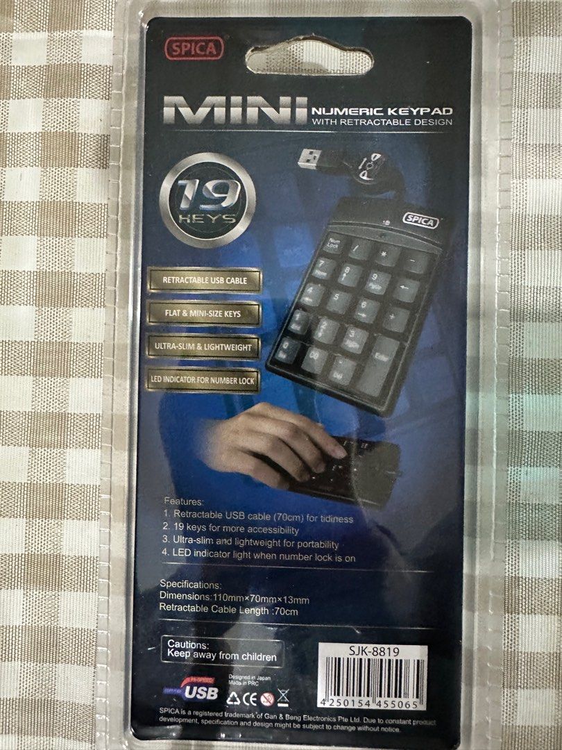 Numeric keypad with retractable USB wire, Computers & Tech, Parts ...