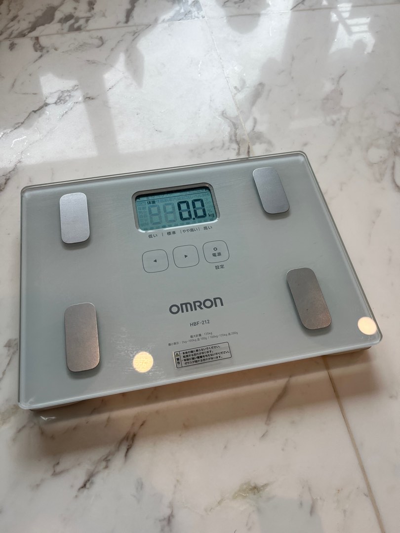 OMRON / scale / HBF-212, Health & Nutrition, Health Monitors & Weighing ...