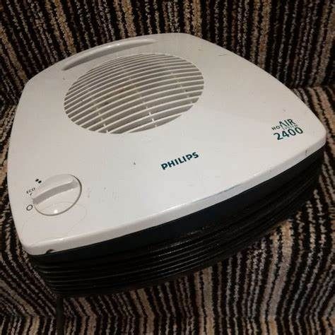 Philips HD3345 Fan Heater, 家庭電器, 冷氣機及暖風機 - Carousell