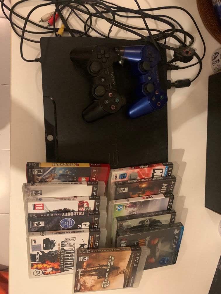 Playstation 3 with cables, 2 controllers, 11 games, Video Gaming, Video ...