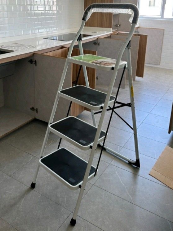 PROMO Left 2 - 5 tier Ladder, Furniture & Home Living, Home Improvement ...