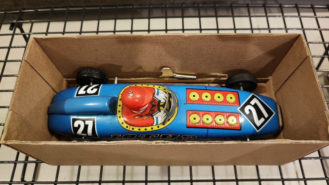 Racing Car with Wind-Up Spring Mechanism, Hobbies & Toys, Toys & Games ...