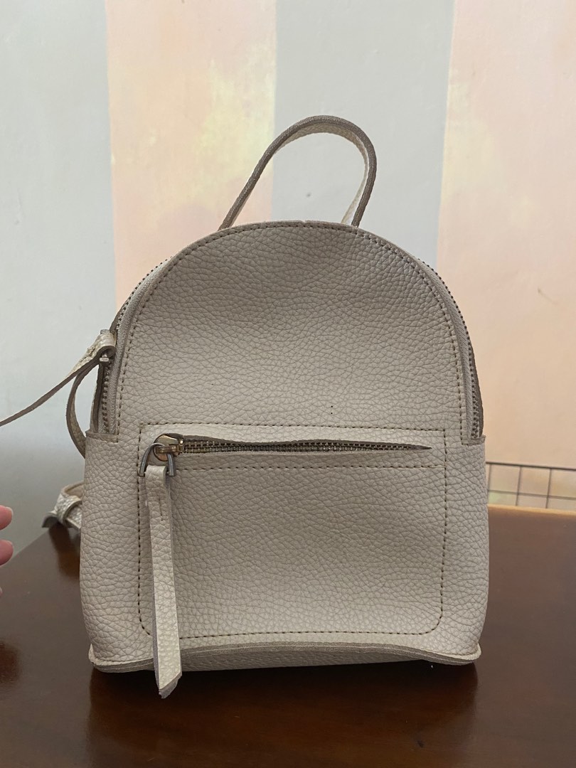 RANSEL KULIT MINISO, Fesyen Wanita, Tas & Dompet di Carousell