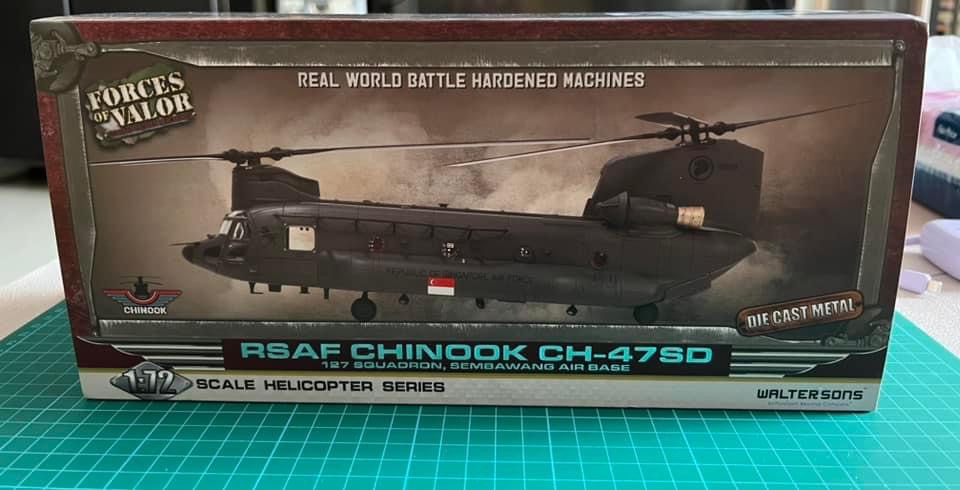 RSAF Chinook CH-47SD Helicopter, Hobbies & Toys, Memorabilia ...