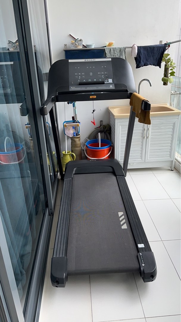 runing machine, Sports Equipment, Exercise & Fitness, Cardio & Fitness ...