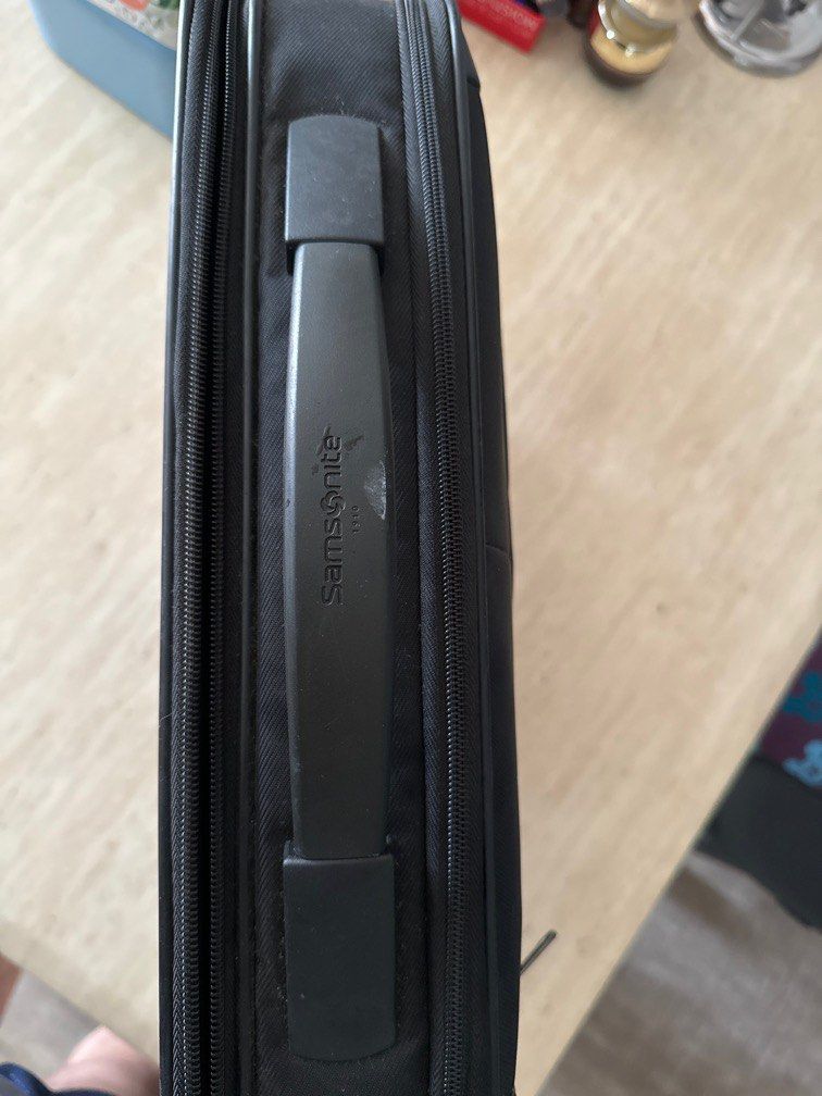 Samsonite Laptop Bag, Men's Fashion, Bags, Briefcases on Carousell