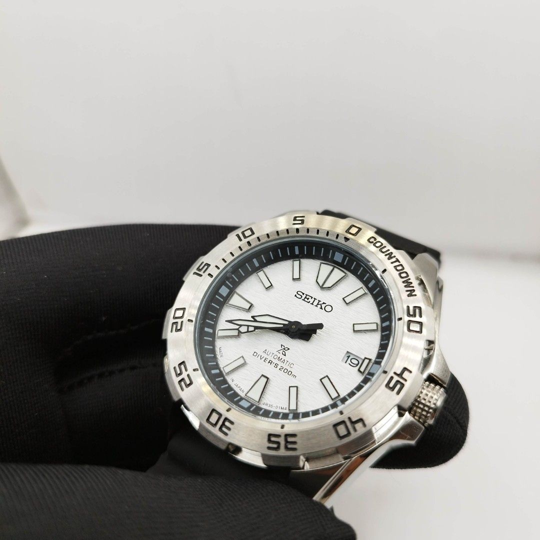 Seiko 44mm countdown, Men's Fashion, Watches & Accessories, Watches on ...