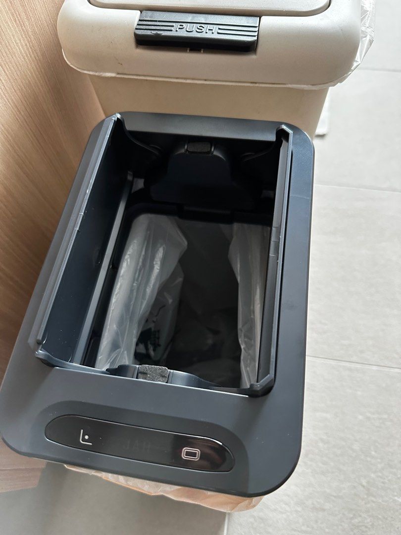 Smart sensor dustbin- stainless steel, Furniture & Home Living, Home ...
