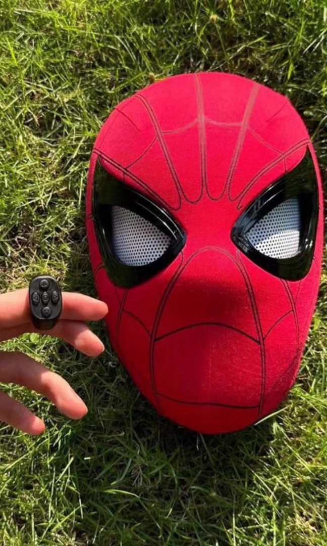 Spiderman MCU Mask Moveable Eyes, Hobbies & Toys, Toys & Games on Carousell
