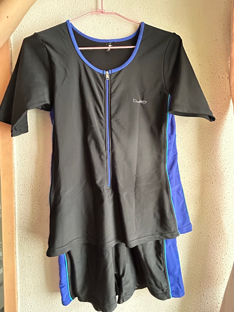 Swim suit, Women's Fashion, Swimwear, Bikinis & Swimsuits on Carousell
