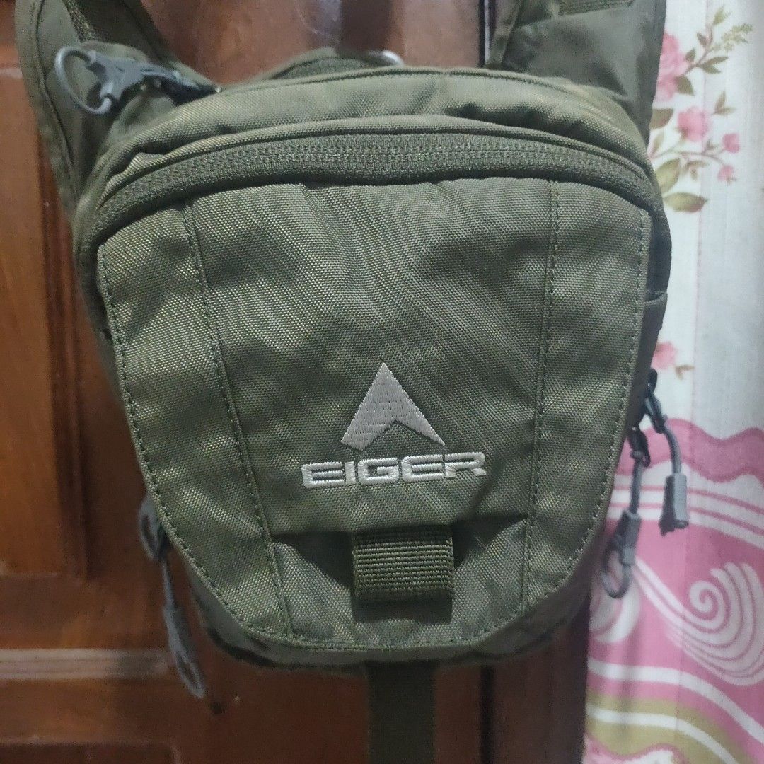 Tas Eiger original, Fesyen Pria, Tas & Dompet , Tas Selempang di Carousell