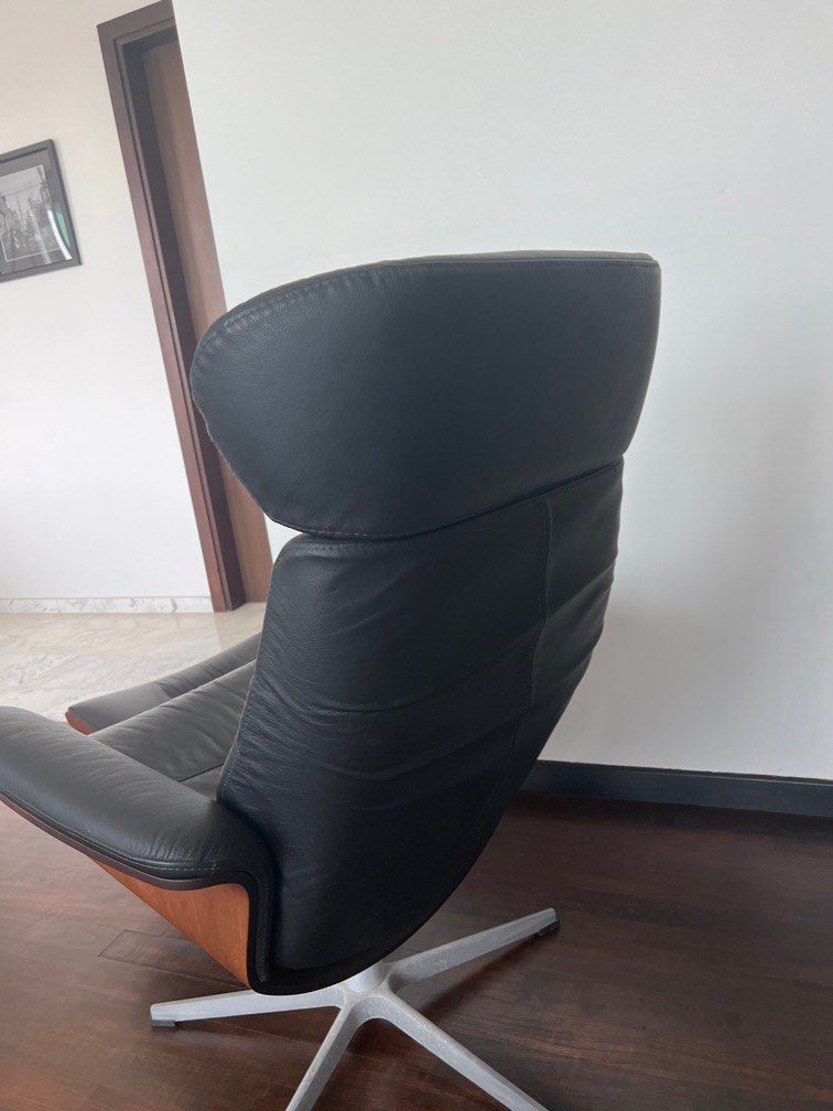 Timeout Recliner Chair Sweden, Furniture & Home Living, Furniture ...