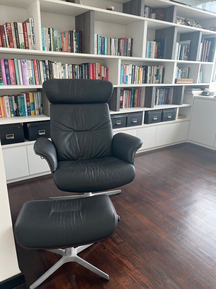 Timeout Recliner Chair Sweden, Furniture & Home Living, Furniture ...
