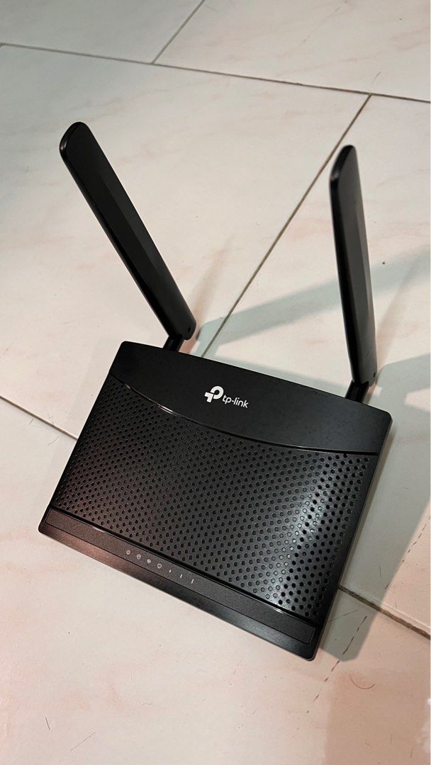 TP-Link 4G Router TL-MR100, Computers & Tech, Parts & Accessories ...