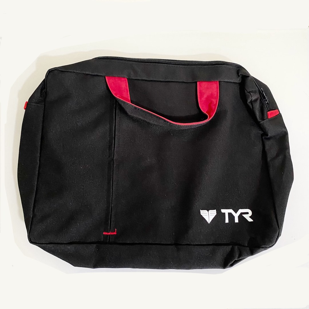 TYR Sports Bag, Men's Fashion, Bags, Briefcases on Carousell