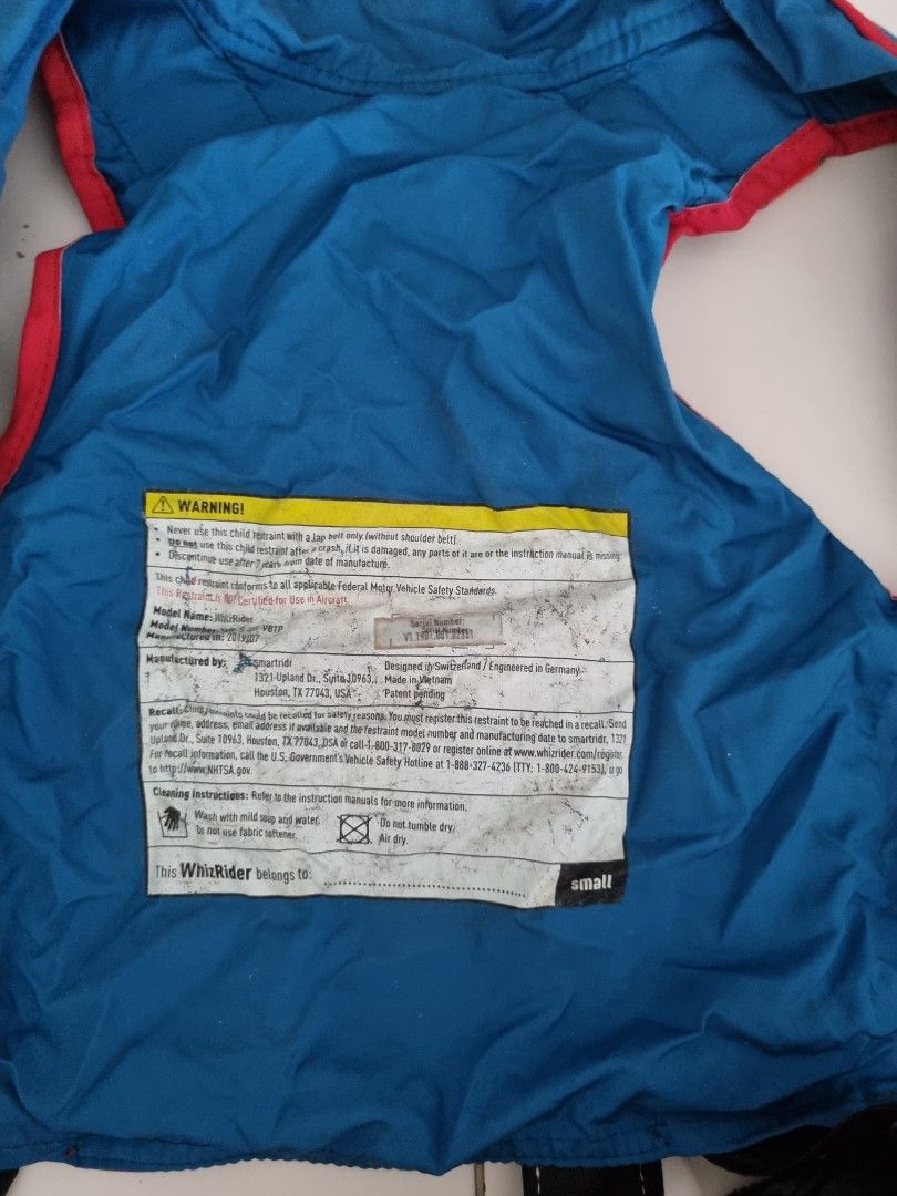 Whizrider safe vest, Babies & Kids, Going Out, Car Seats on Carousell