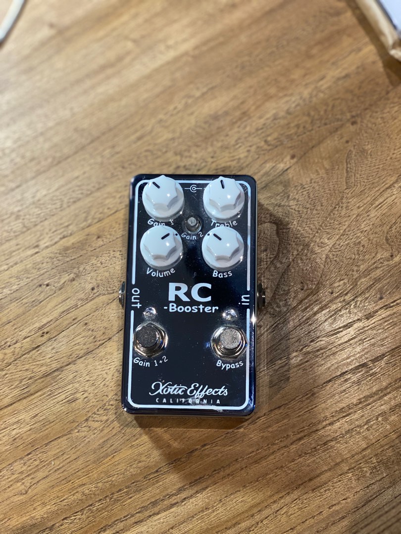 Xotic RC Booster V2 dual boost pedal, Hobbies & Toys, Music & Media ...