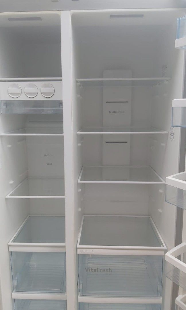 5 sets Bosch 659L Fridge - model : KAN92VI35 ， size : H175 x L91 x ...