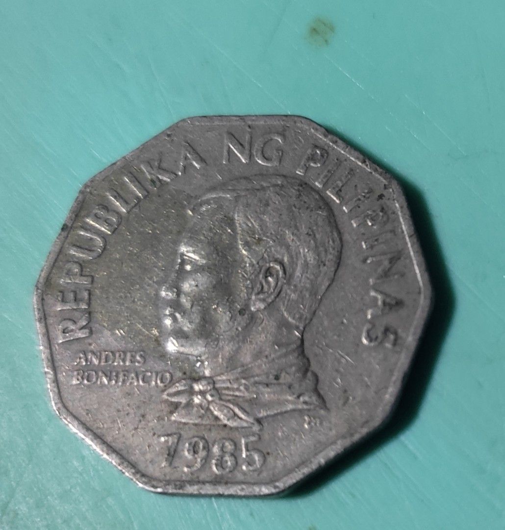 2 piso coin andres bonifacio (coconut), Hobbies & Toys, Memorabilia & Collectibles, Currency on ...