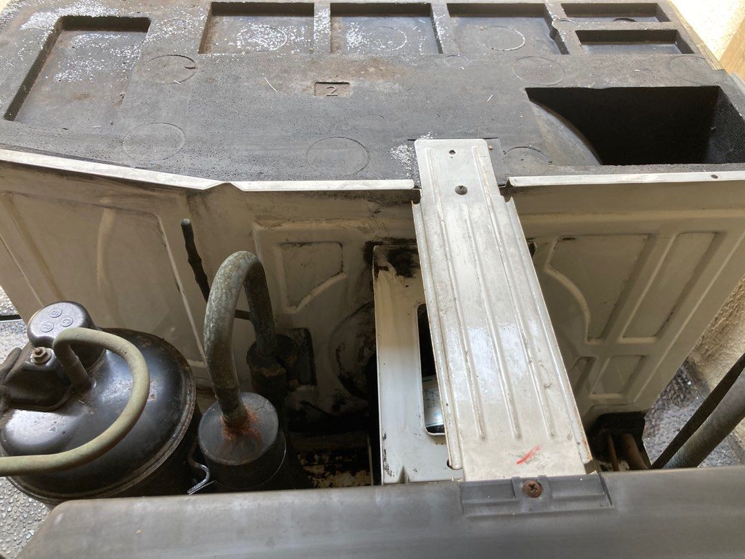 2hp Carrier Silencia, TV & Home Appliances, Air Conditioning and ...