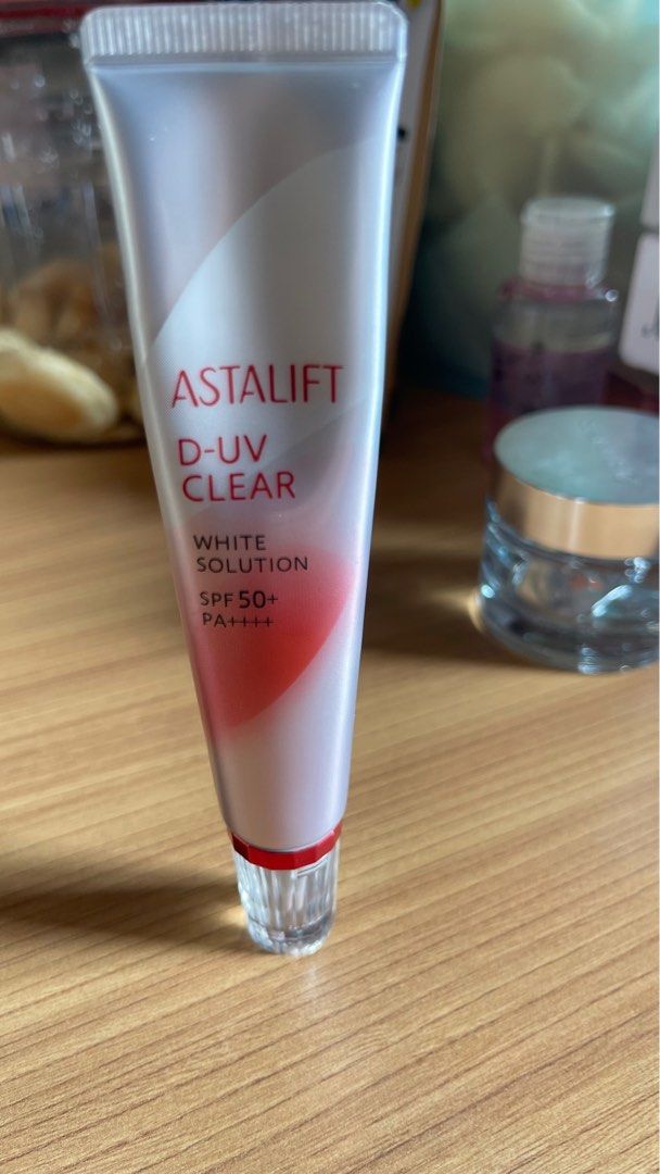 ASTALIFT DEEP UV CLEAR WHITE SOLUTION SPF 50+ / PA++++ 30 GR, Kesehatan ...