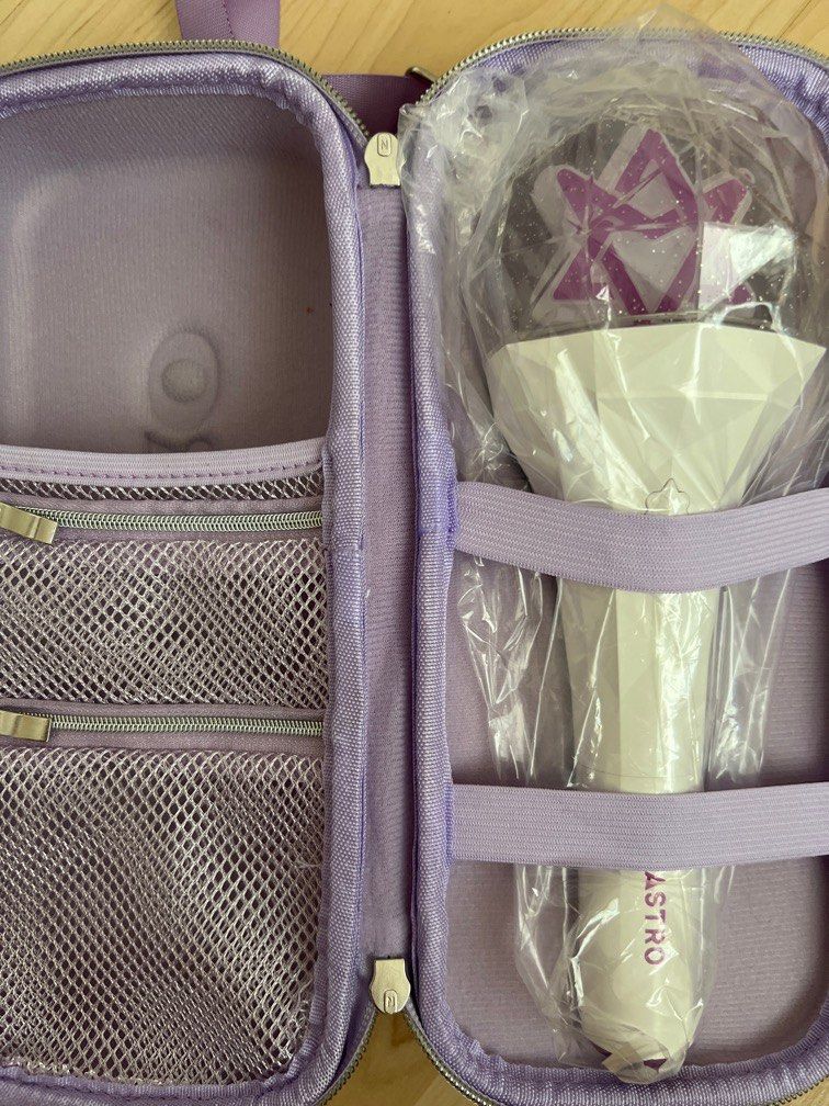 Astro Robong and limited edition Robong case, Hobbies & Toys ...