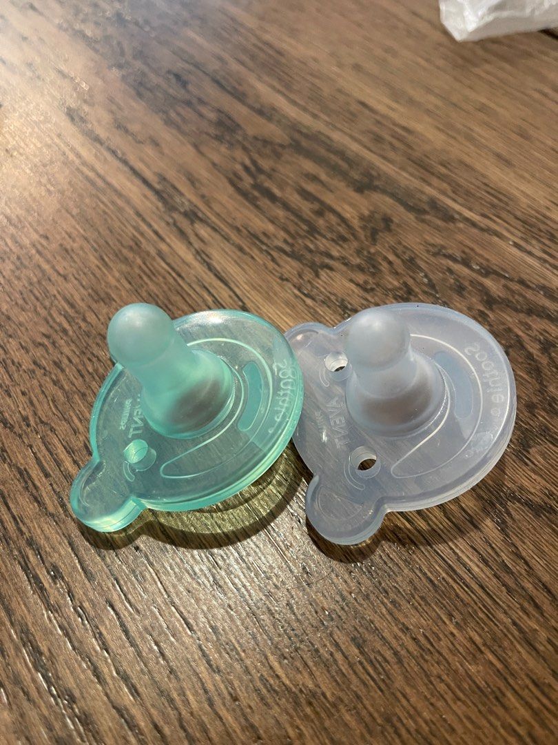 Avent Pacifier 0-6month, Babies & Kids, Nursing & Feeding, Soothers ...