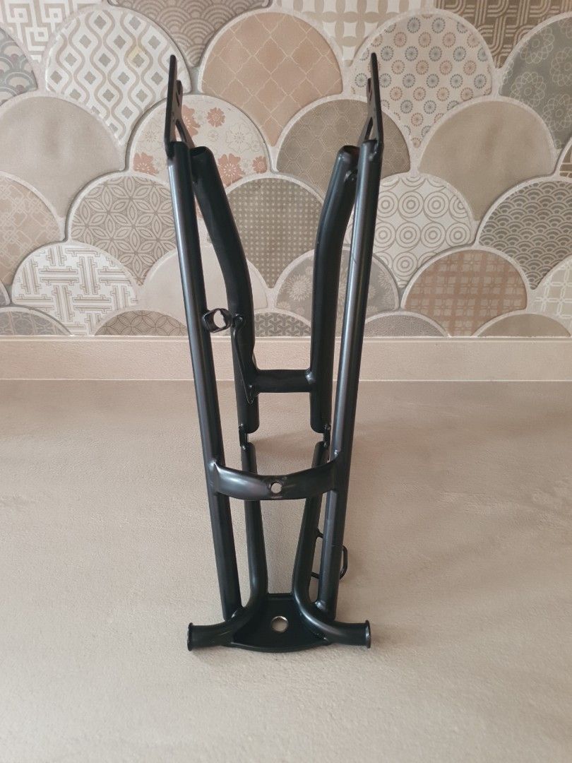 Brompton original rear triangle, Sports Equipment, Bicycles & Parts ...
