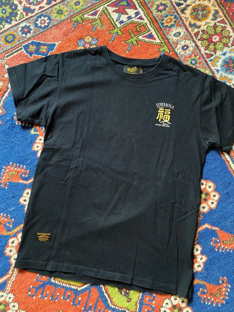 BSSP FORMOSA 福 SUKAJAN SOUVENIR T-SHIRT 寶島圖 台灣地圖 M號, 他的時尚, 上衣與西裝, T恤、Polo衫在旋轉拍賣