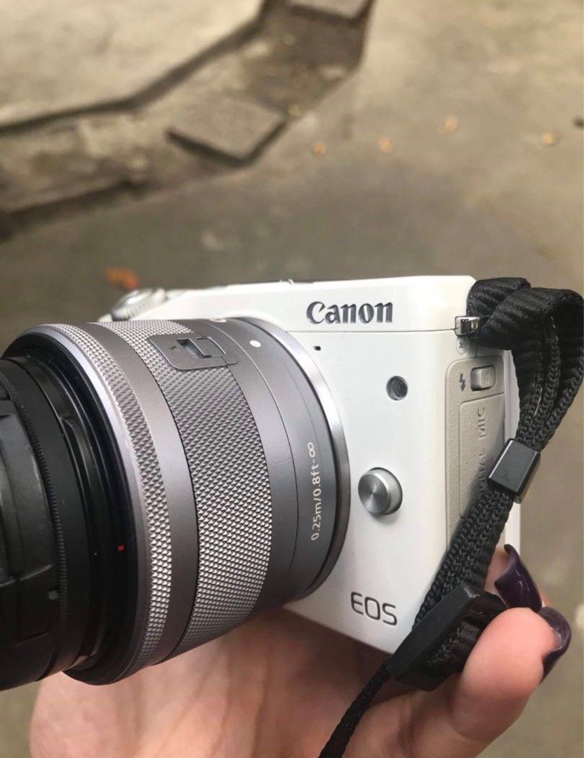Canon M3 Mirrorless Camera White, Photography, Cameras on Carousell